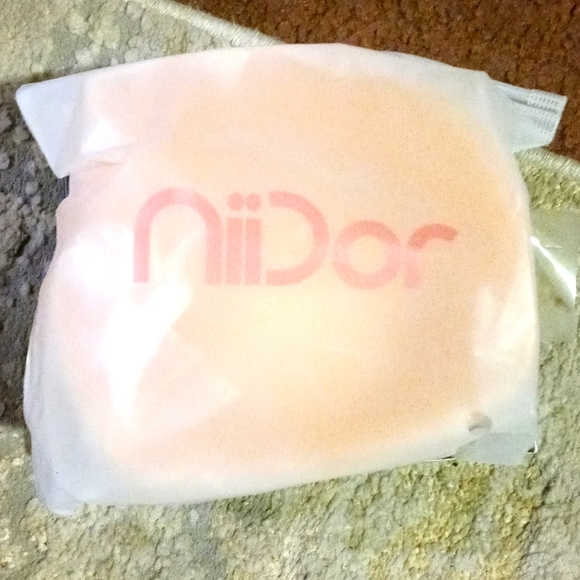 NiiDor | Intimates & Sleepwear | Niidor Silicone Strapless Adhesive Bra ...